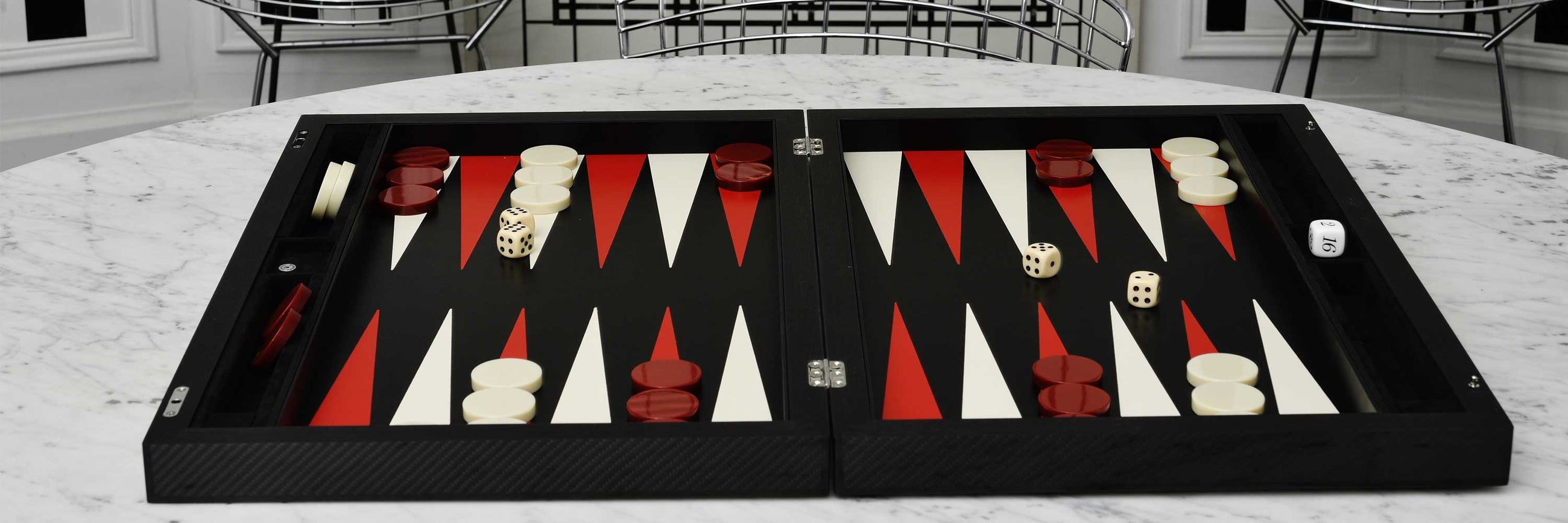 Wooden backgammon set game | Elie Bleu